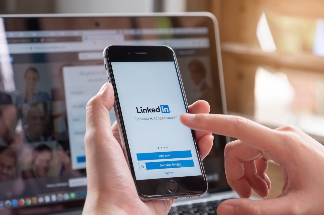 How to create a company page on LinkedIn - Marketing Labs
